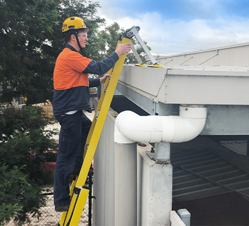 Branach Europe - Platform & Extension Ladders