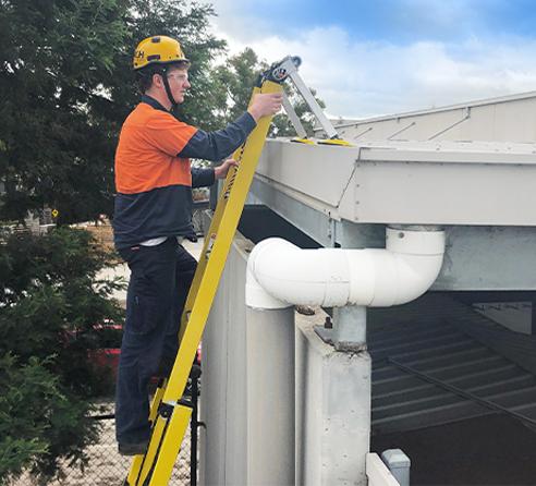 Branach Europe - Platform & Extension Ladders